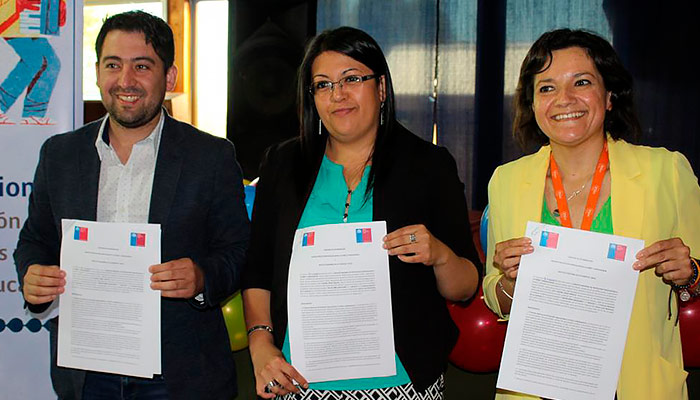 Injuv y Mejor Niñez firman convenio de colaboración en La Araucanía ...